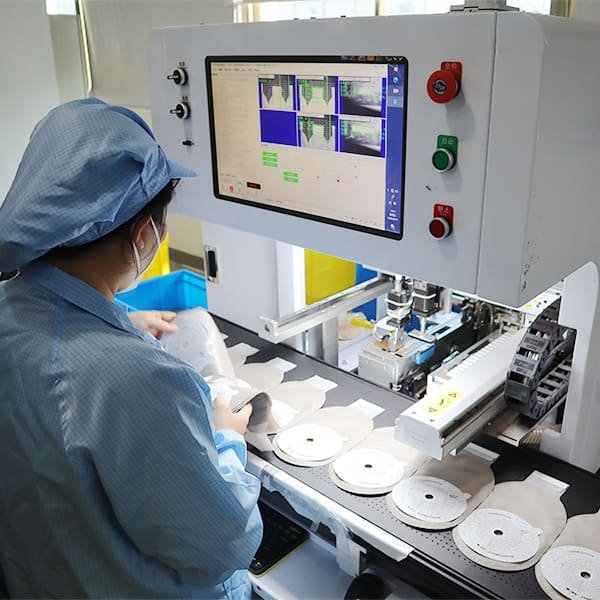 What To Do When Ostomy Bag Keeps Leaking? - Zodelo Ostomy